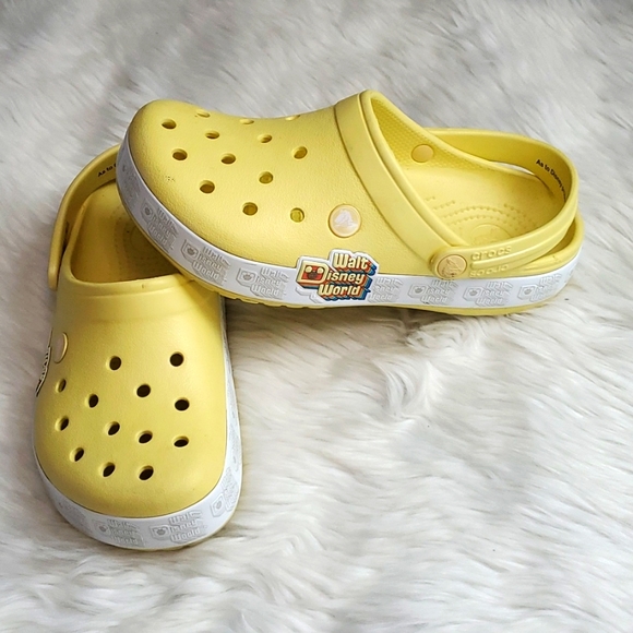 CROCS | Shoes | Disney Crocs Adult Collaboration Unisex Yellow Size 7w ...